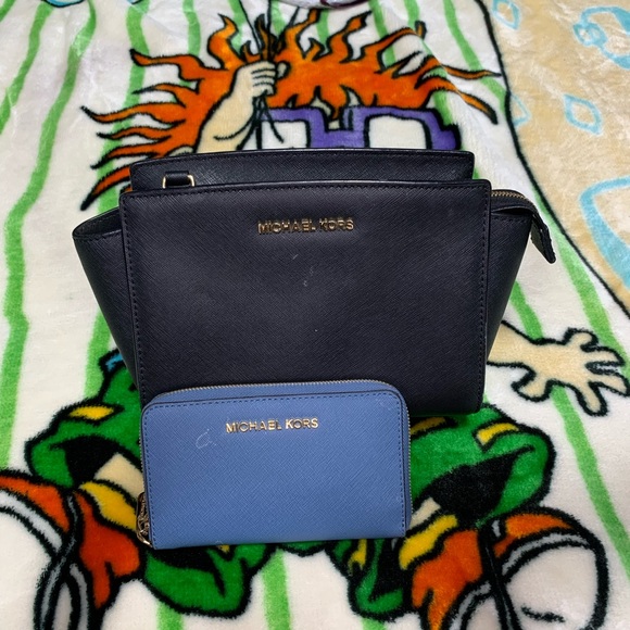 Michael Kors | Bags | Michael Kore Purse Wallet | Poshmark